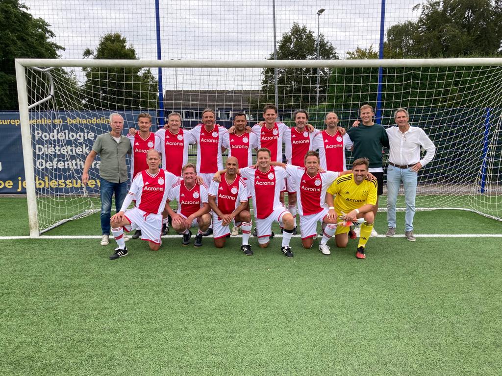 Ajax zat. 5 pakt de Knoepert - AJAX zaterdag
